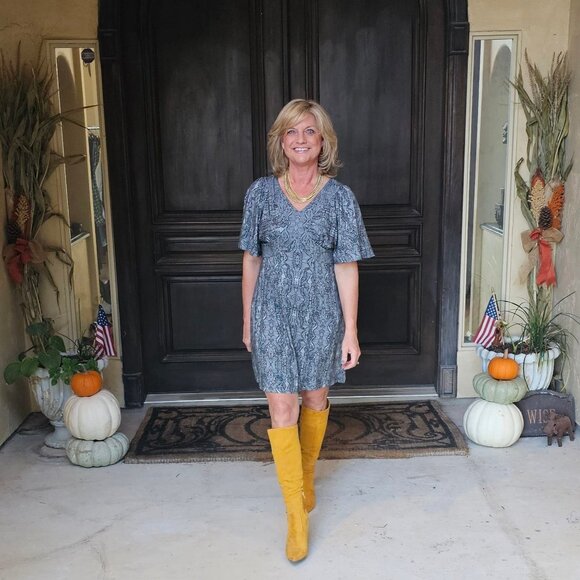 CAbi | Dresses | Cabi 464 Twirl Dress Fall 223 Size Medium Euc | Poshmark